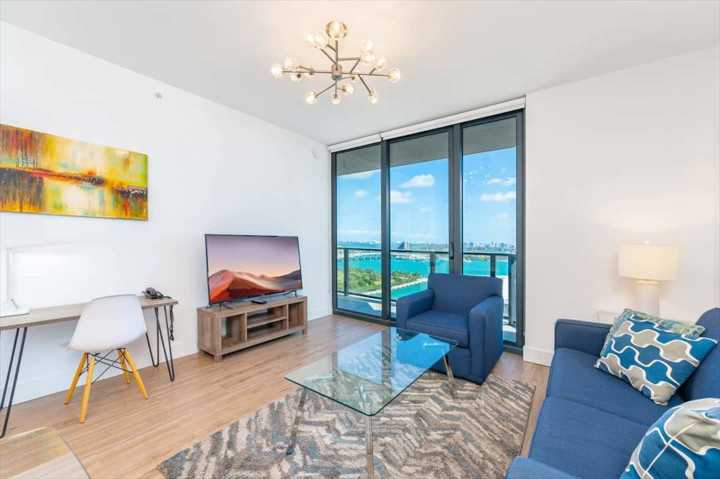 Miami Worldcenter 2 Br | Resort Style Amenities - Miami, FL
