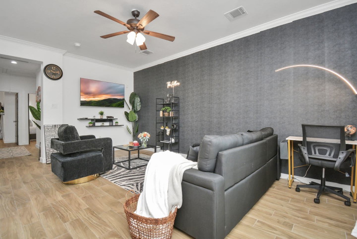 Stylish 2br Htx Home  Mins To Dwntown & Medcntr - Houston, TX