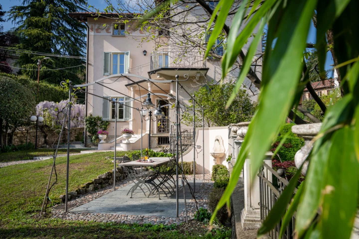 Villa Violeviò Charming Villa With Garden - Varese