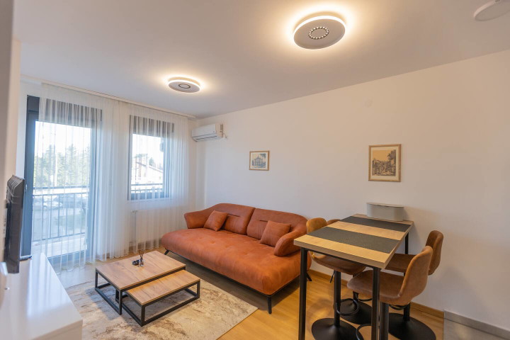 Kame Lux Apartment G2 亀 - Novi Sad