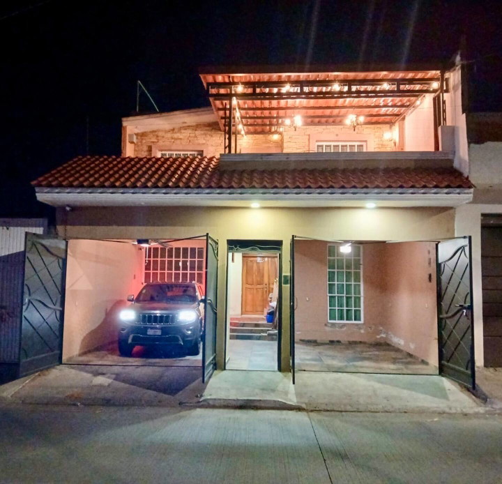 Residencia Privada | Jacuzzi+terraza |+10 Personas - Uruapan