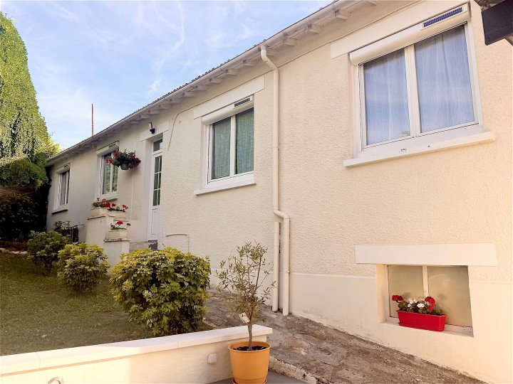 Maison Annexe 40m2, Lit Double Dans Chambre+salon - Montgeron