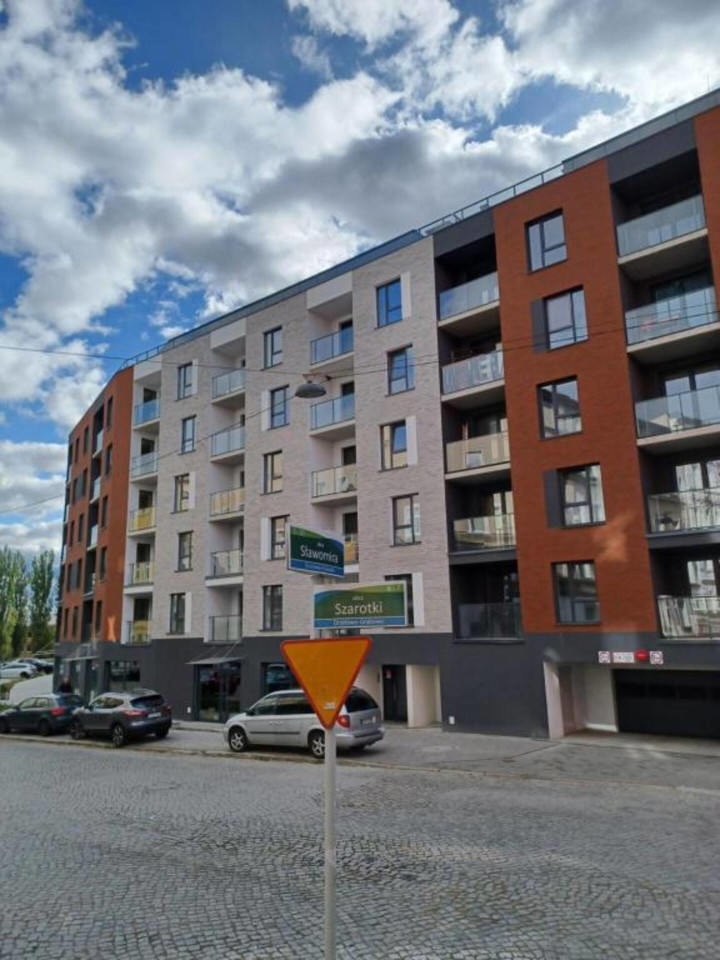 Center-apartment With Parking - Szczecin