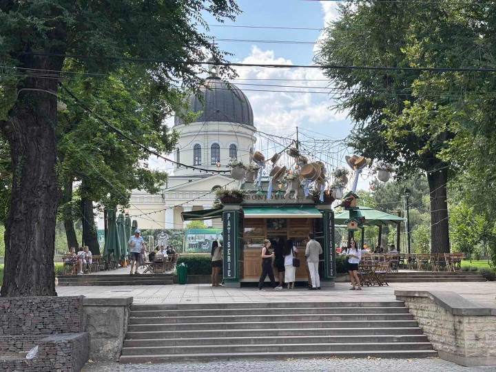 Self Chek-in/cozy Ultra Central Studio - Chișinău