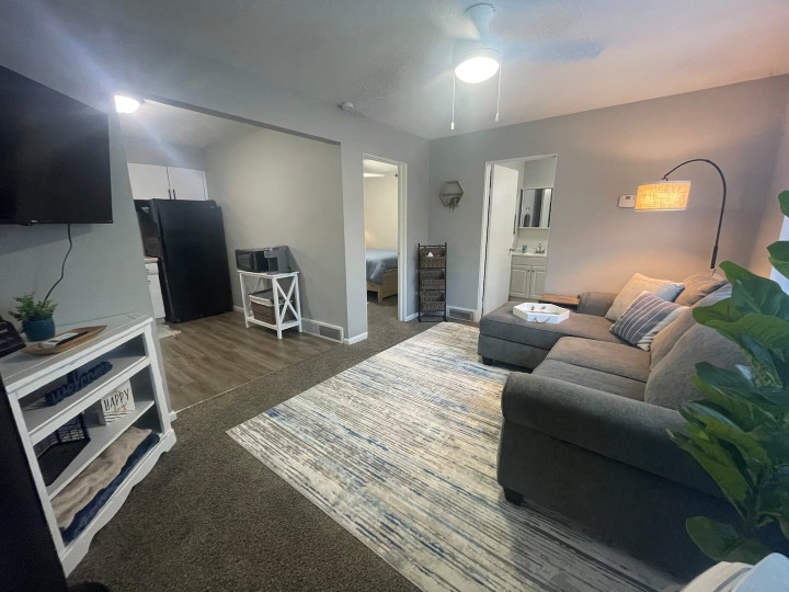 Cozy 1br Apt In East Peoria - Peoria, IL
