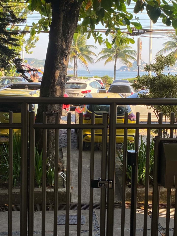 Flat Av. Do Pepê, Barra Da Tijuca - Rio de Janeiro