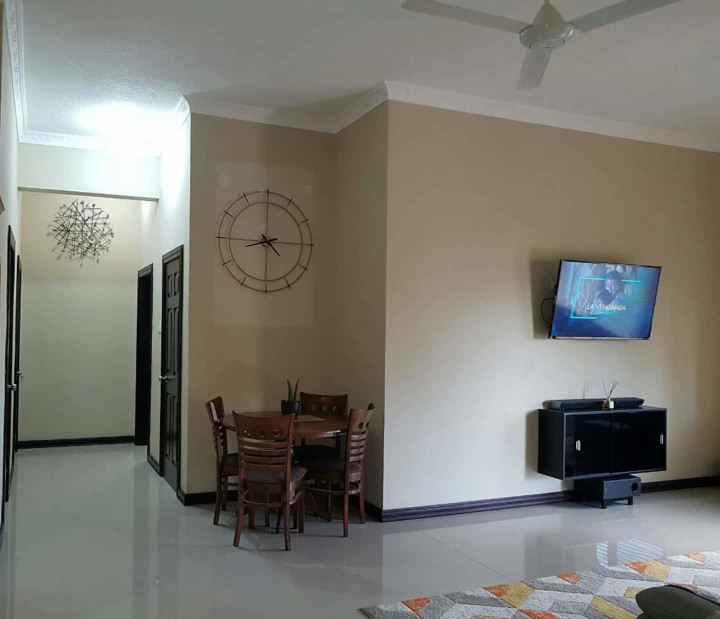 Quiet Luxury 2 Brm. Apt. Near Bob Marley Mus. - 京士頓