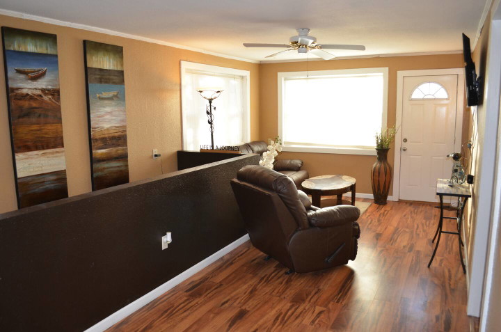 The Brickhouse...cheerful Residential Home - Sioux City, IA