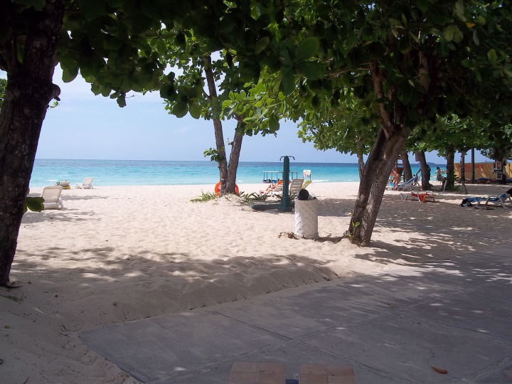 Studio Apt On 7 Mile Beach At Negril Beach Club - Negril