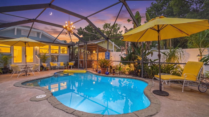 Tropical Oasis In Seminole Heights - Tampa, FL