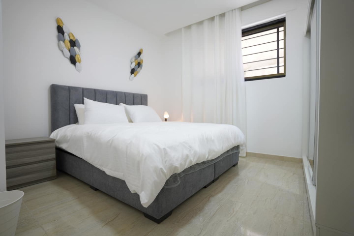 #2 Amazing Modern Apt. Near Us Embassy, Abdoun - Amman