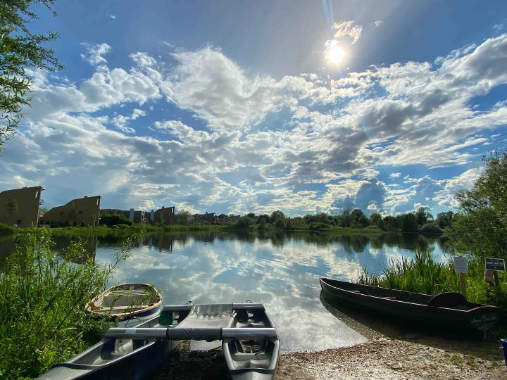 Stunning Cotswolds Water Park; Sleeps 6 With Pool - Somerford Keynes