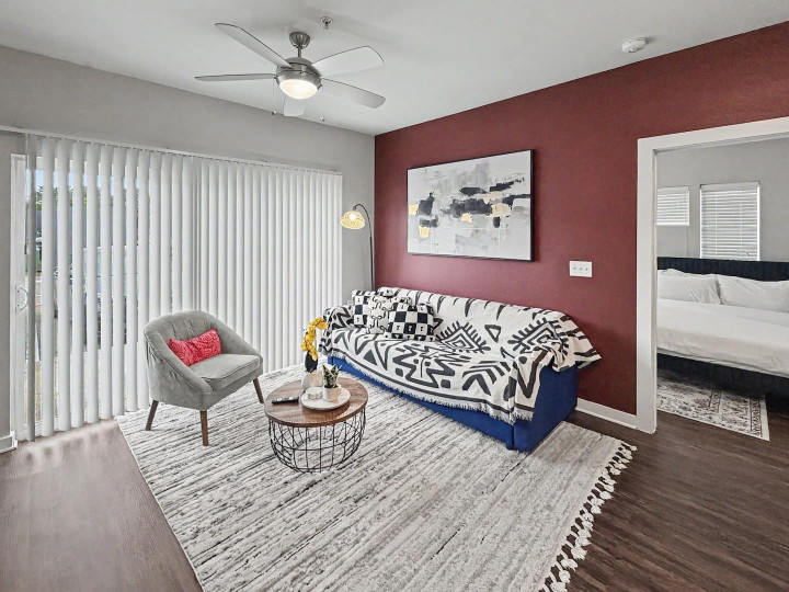 1st Floor + Parking, Pool, Gym, Dog Park, By Atx - Leander, TX