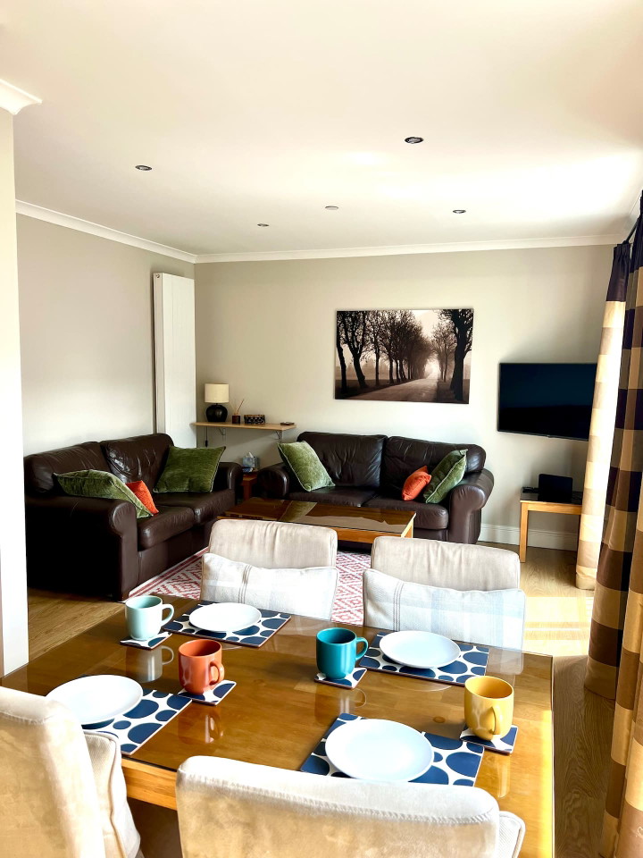 Modern Centrally Located Flat In Historic Stirling - Dunblane