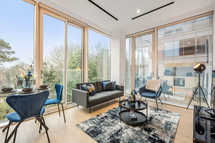 Kew Bridge Sleek 2-bed, 30 Min To Central London - Brentford