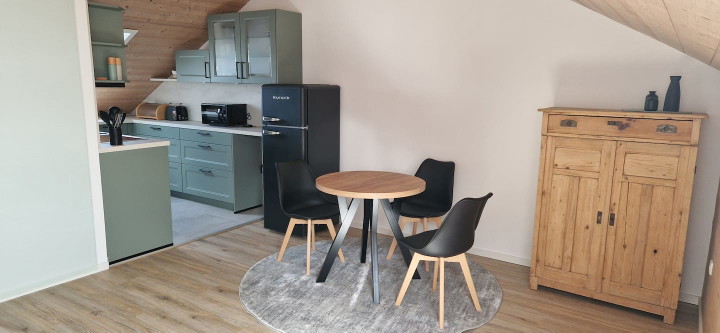 Charming 2-room Top Floor Apartment In The Countryside - Munich