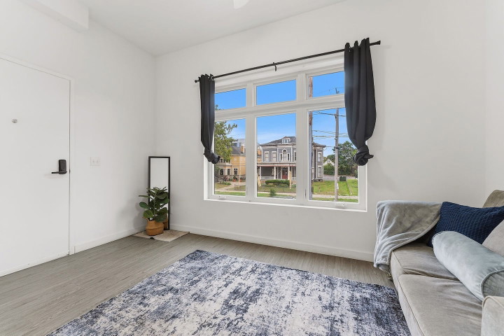 Modern Stay In Trendy Tremont | Near Downtown - Cleveland, OH