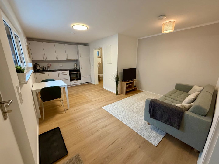 Gemütliche, Möblierte 2-zimmer Einliegerwohnung - Bad Wimpfen