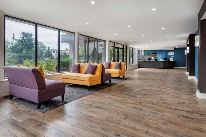 Near Somersets Business District | Adults Only - New Brunswick, NJ