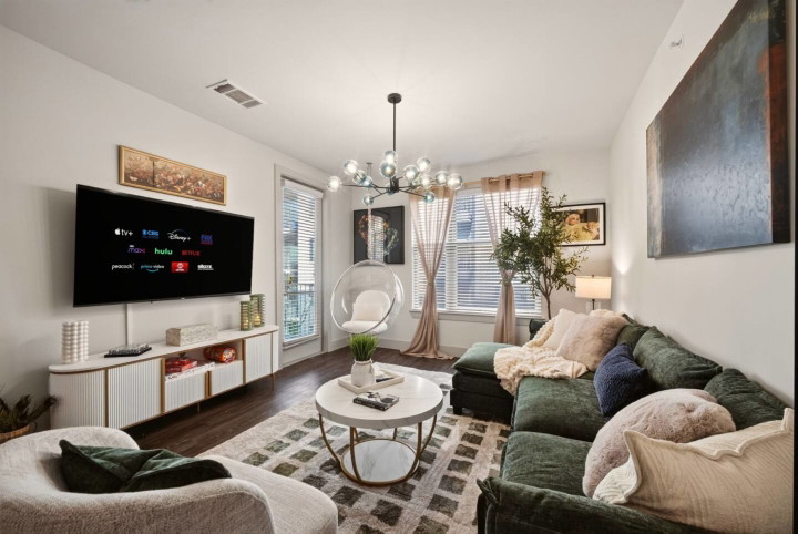 2br Preston Hollow: Lux Pool, Hot Tub & Free Pkg - 