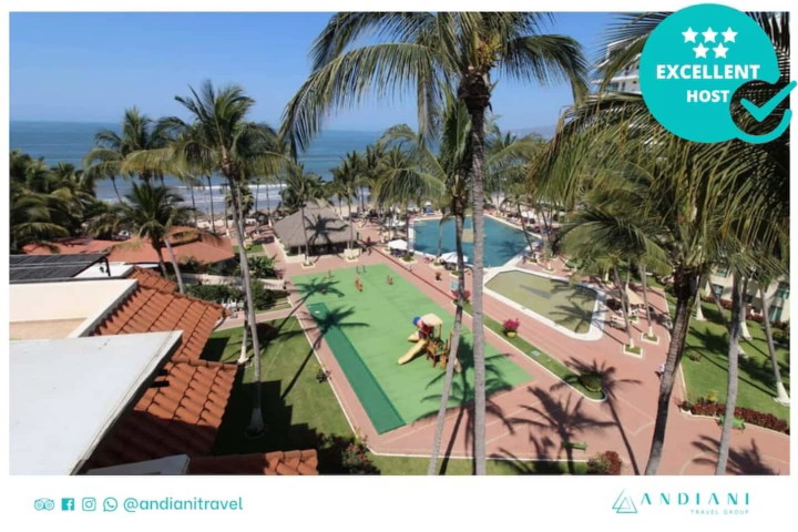 Family Friendly Beachfront Suite In Bucerias Pool - Nuevo Vallarta