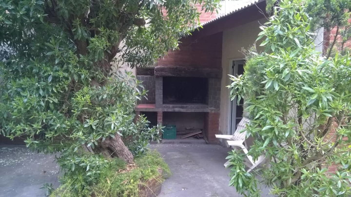 Chalet Para 8 Personas  Paseo 114 A Metros Del Mar - Villa Gesell