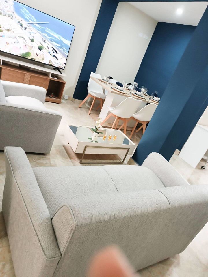 Brand New Central Apartment With Garage - 
