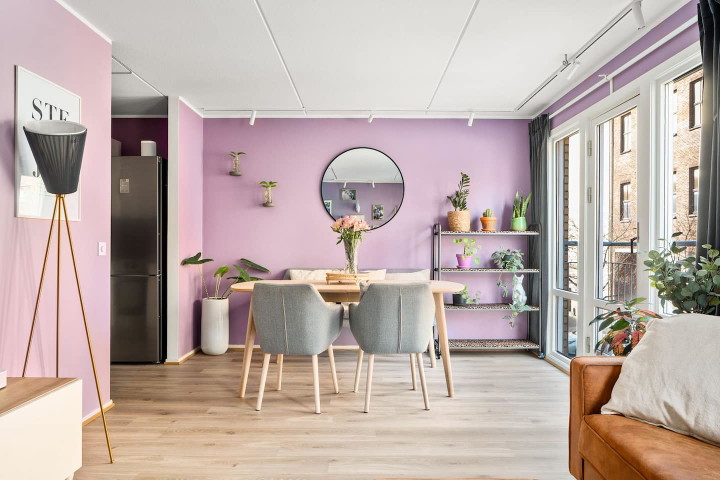 Warm And Purple In The Middle Of Tøyen - Oslo