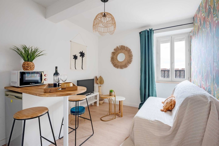 Le Tropical: Renovated 2-bedroom, Cozy And Colorful Atmosphere - Tarn