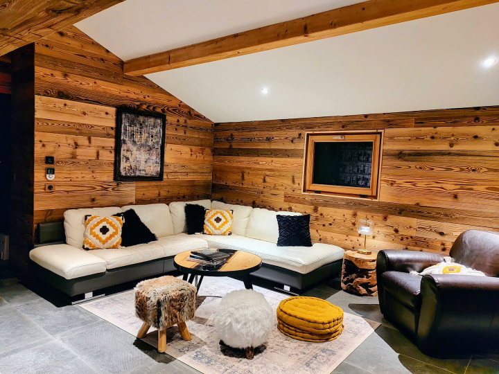 Chalet Spacieux Et Spa - La Plagne
