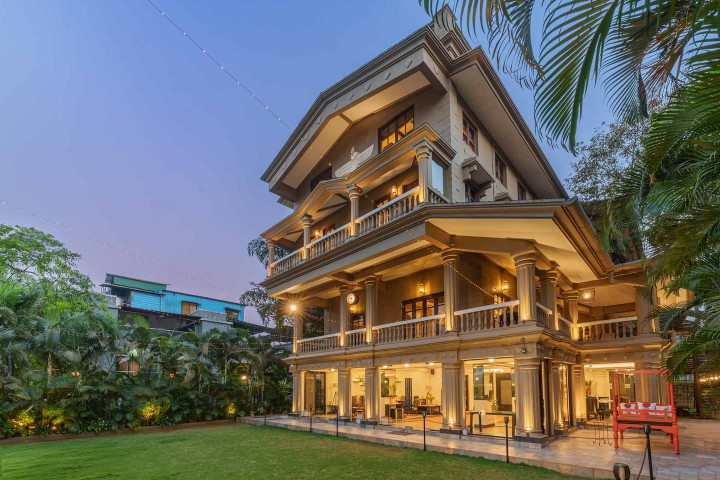 Mehta Mansion - 9bhk - W/pool & Lawn - Lonavala - Lonavla