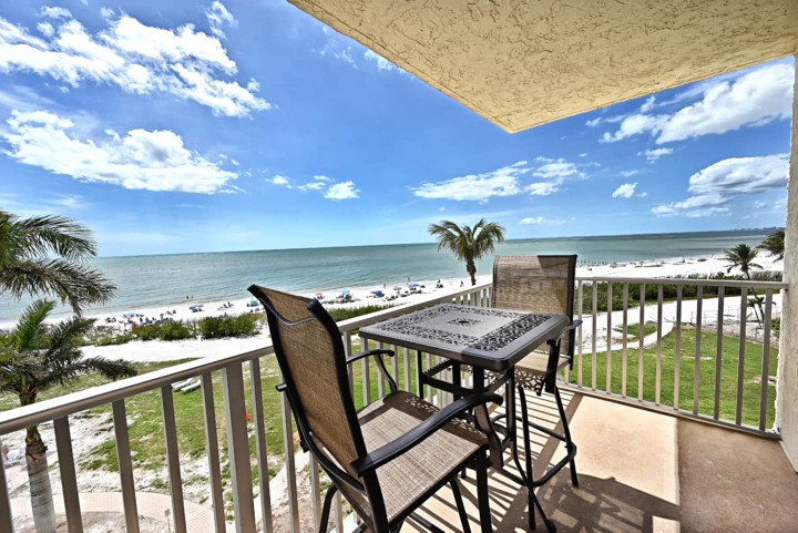 Pleasant Paradise At Estero Beach & Tennis Club - Fort Myers Beach, FL