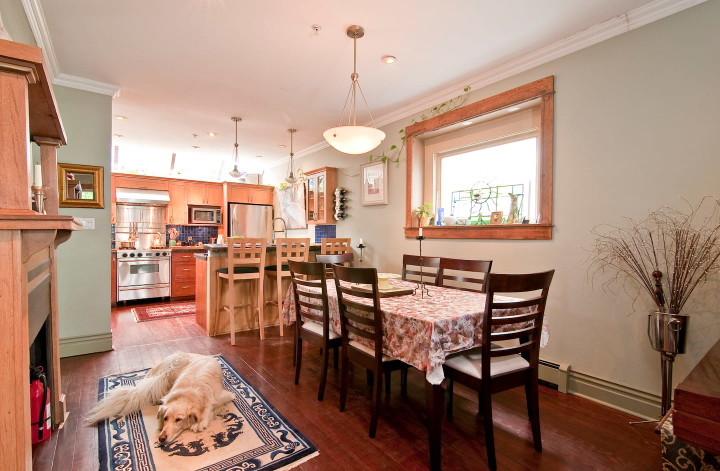 1905 Heritage House Loft, Mt. Pleasant, Olympic - Vancouver