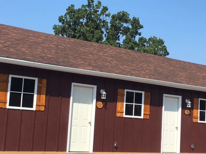 Groveport Resort/waterfront Cabin C/newly Remodeled - Grove, OK