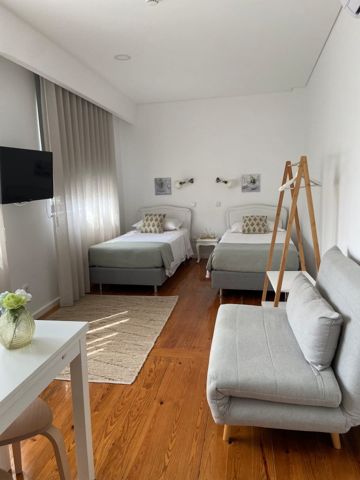 Botica Guesthouse / Studio 5-hortelã - Espinho