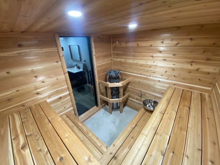 Cozy Sauna Getaway - サンダー・ベイ