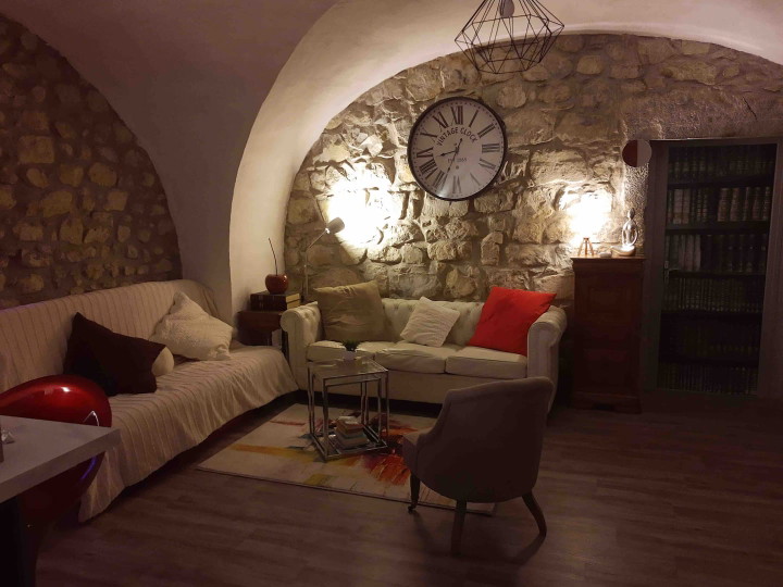 Joli Appartement Ardéchois Entièrement Rénové - Ruoms