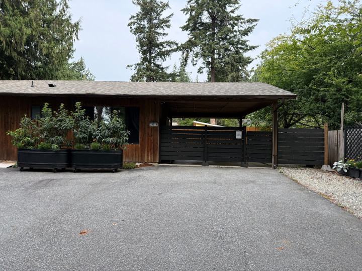 Cabane Confortable De Halfmoon Bay - Île de Vancouver