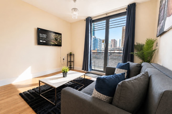 Central Birmingham | Free Parking | Balcony Views - Birmingham