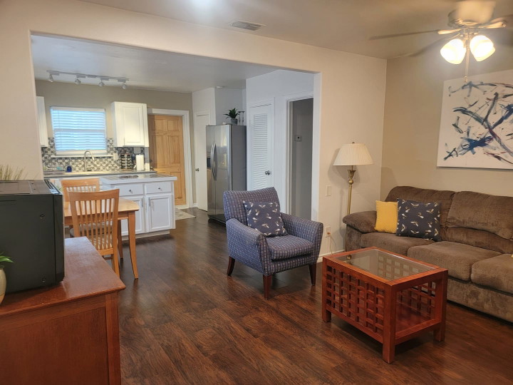 Freshly Remodeled, Completely Updated 2 Bed House - Harlingen, TX