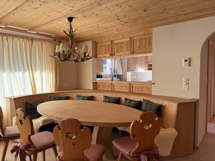 Haus Zur Stafel  Ferienwohnung Neben Gotschnabahn - Klosters-Serneus