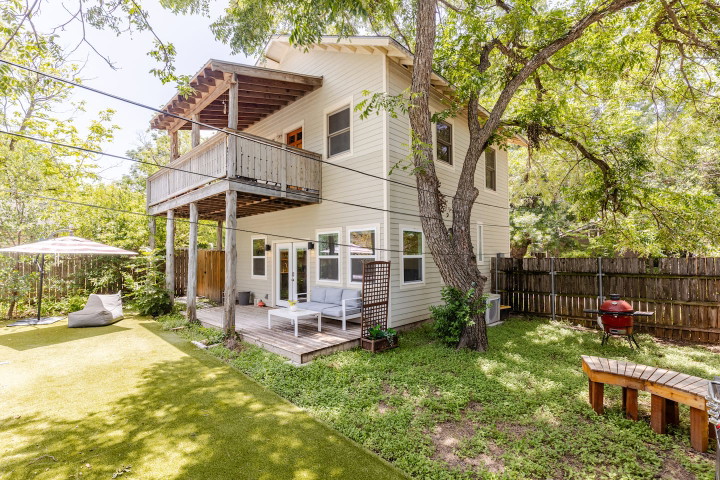 Artist Loft, Garden & Porch - Austin, TX