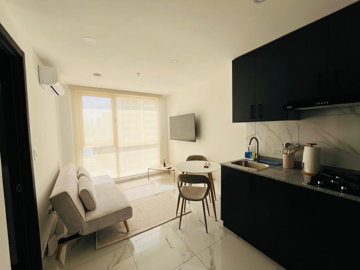Apartment In Obarrio With Parking Included - Panama City