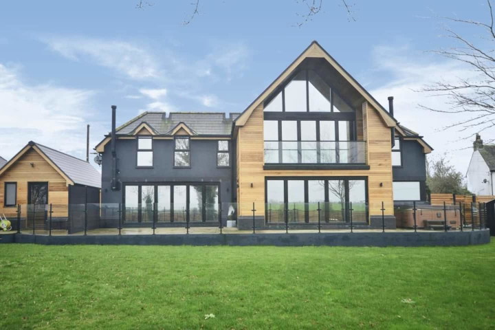 Beautiful Seaside Home, Near Camber Sands, Hot Tub - Dymchurch