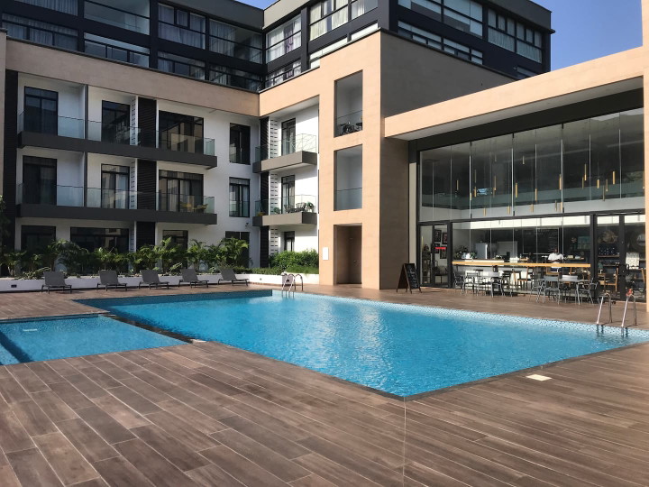 Bright, Modern Apartment In Resort-style Complex - Accra
