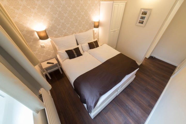 Quiet, Close To The City, Small Room With Bathroom (6) - Stuttgart