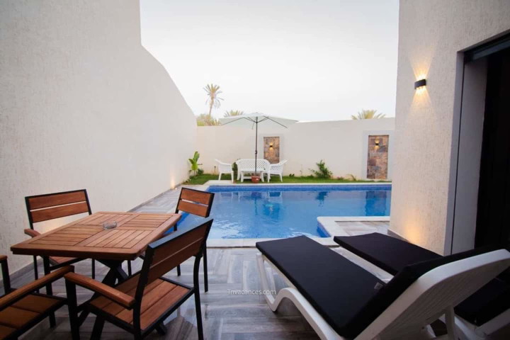 Walking Distance To The Beach, Villa With Private Pool - Djerba