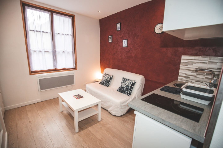 Very Quiet Studio In Le Puy And On The 1st Floor - Le Puy-en-Velay