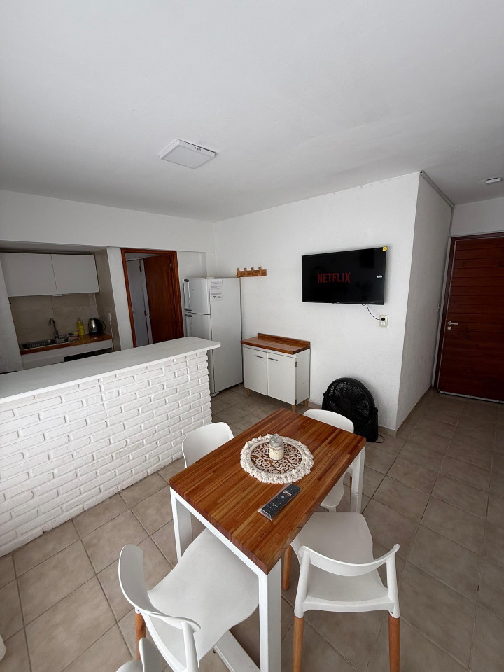 Oceanfront Apartment For 3 People. - Miramar