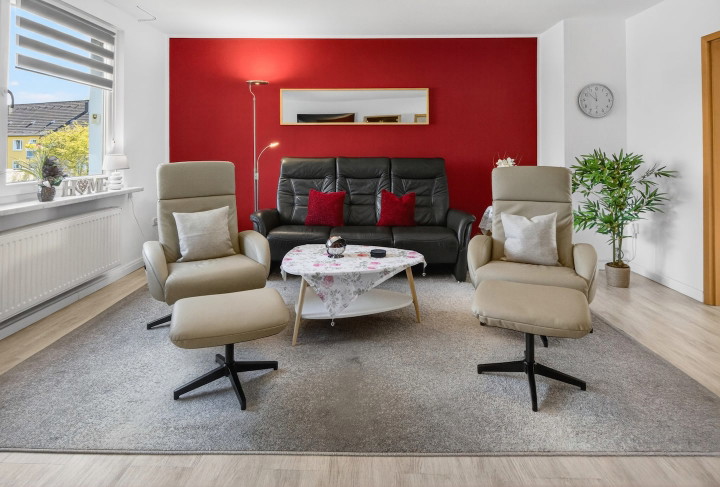 Holiday Apartment Galliet 1: 2 Bedrooms, Balcony, Quiet & Close To The Trade Fair - Gelsenkirchen